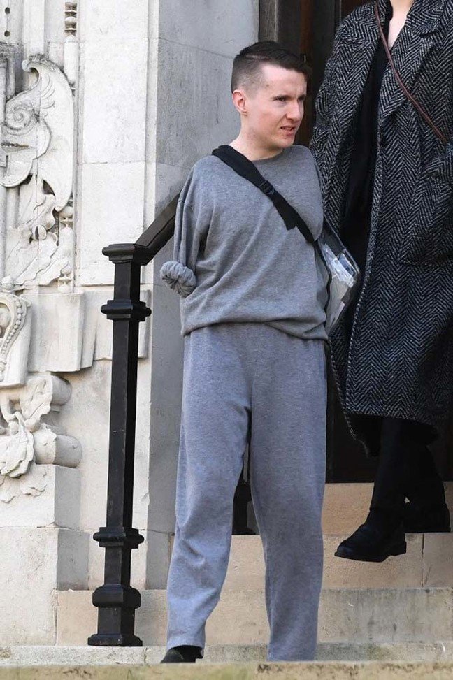 Tarihin en ilginç vakalarından biri: İki kolu da yok ama babasını bıçakladı